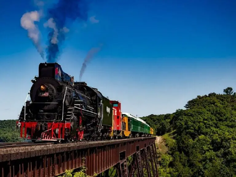 The Spiritual Significance of Trains in Dreams: Unveiling the Biblical ...